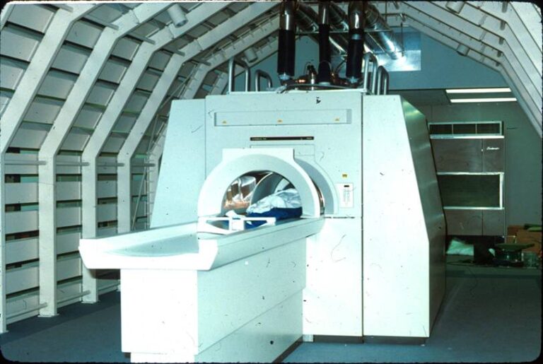 成瀬昭二 | Japan MRI history